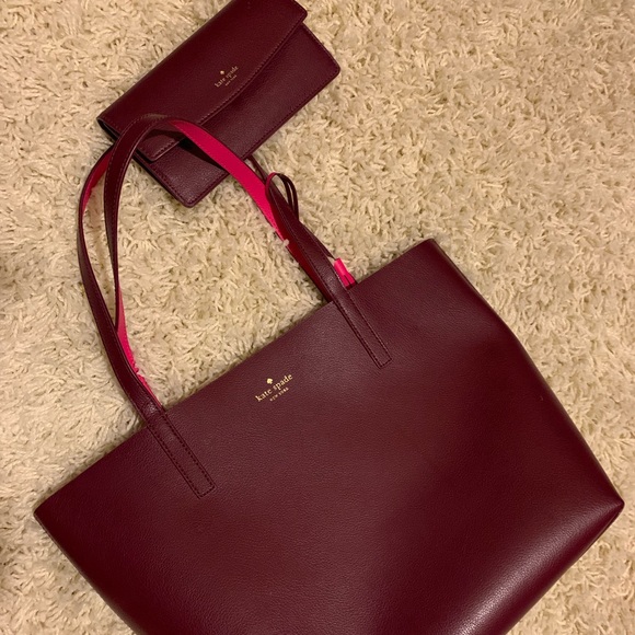 kate spade | Bags | Kate Spade Reversible Tote W Matching Wallet | Poshmark